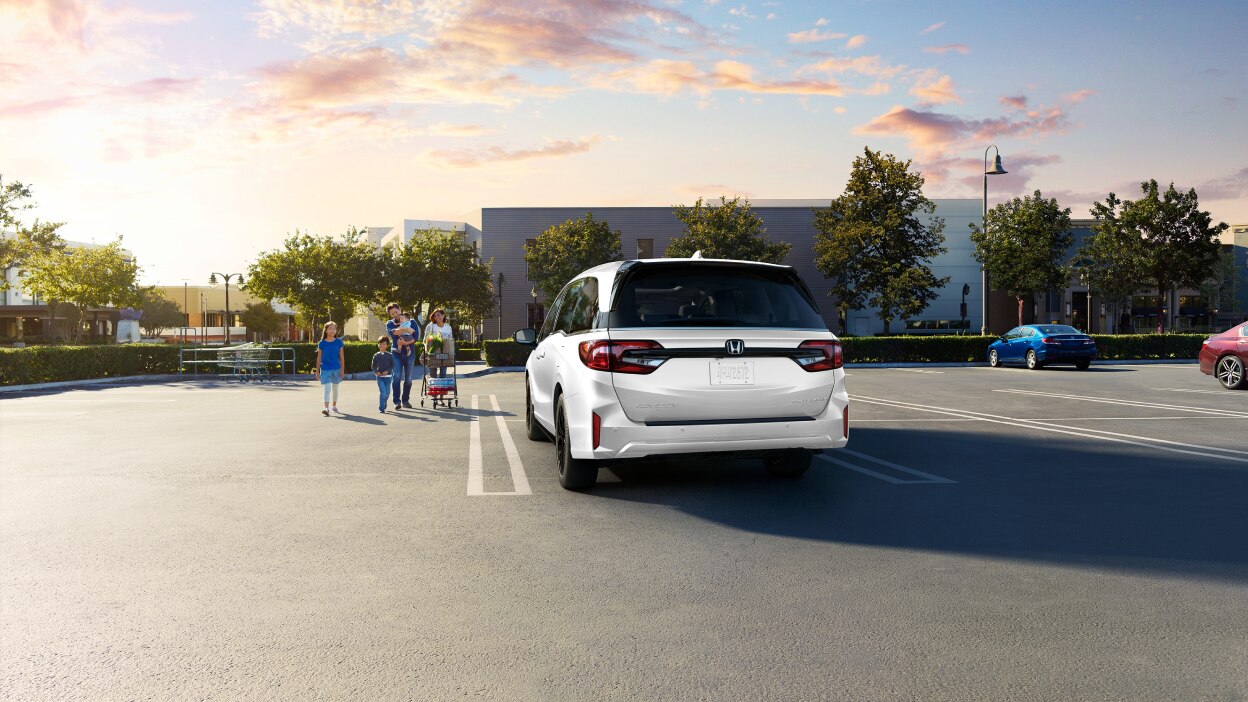 2025 Honda Odyssey: 8-Seater Family Minivan | Honda Canada